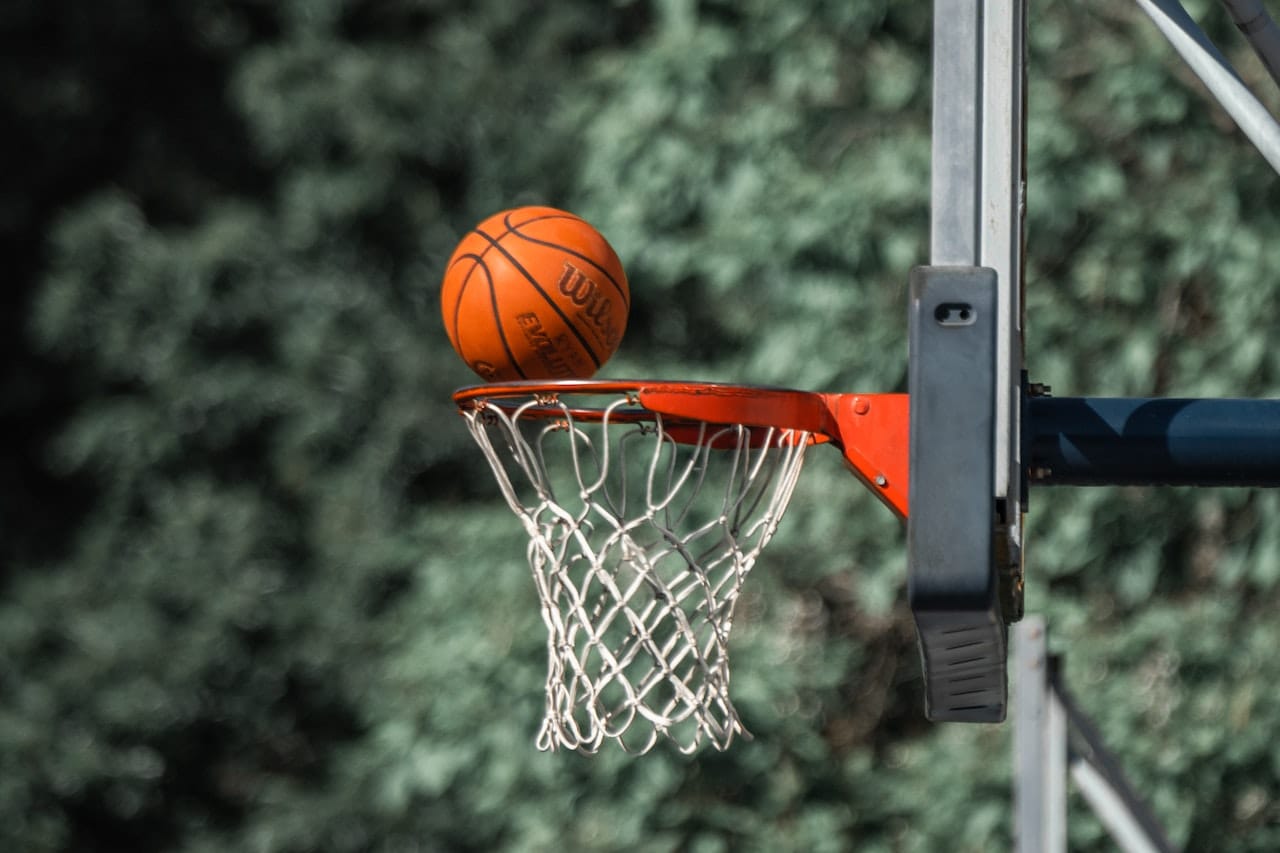 7 Best Zone Busters to Use this Basketball Season - Teach Hoops
